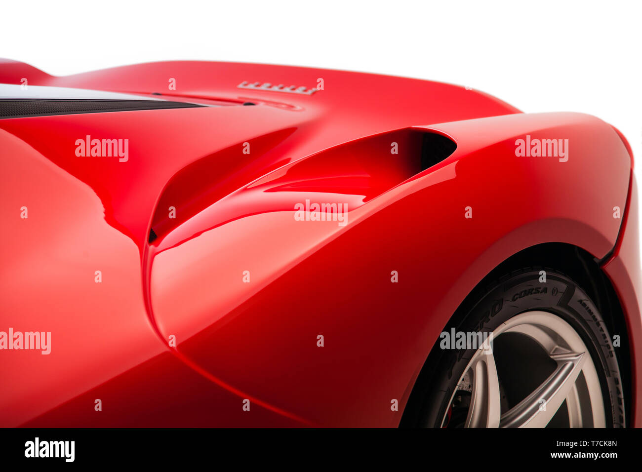 Red Ferrari La Ferrari Stock Photo - Alamy