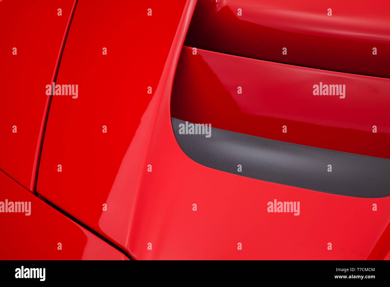 Red Ferrari La Ferrari Stock Photo - Alamy
