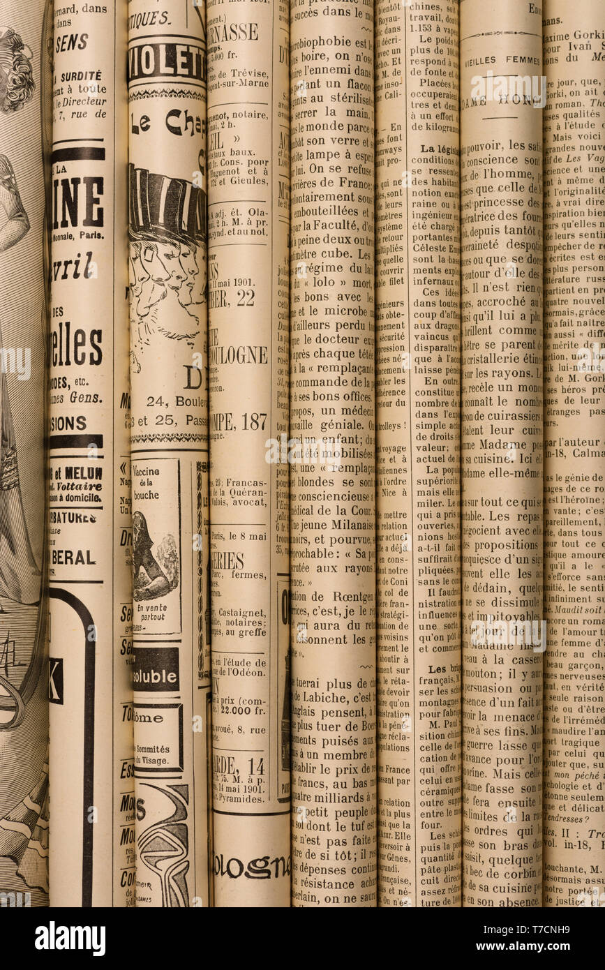 Journal advertisement hi-res stock photography and images - Alamy