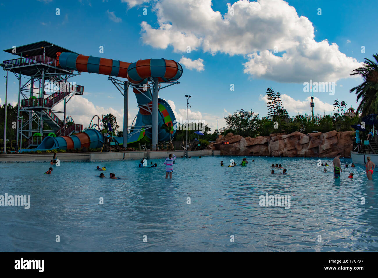 Pools cabanas hi-res stock photography and images - Alamy