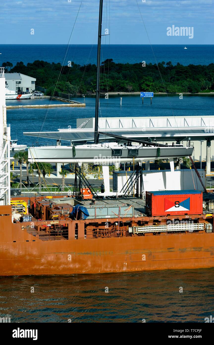 Port of Fort Lauderdale, Florida, USA - 16th April 2019: Spliethoff ...