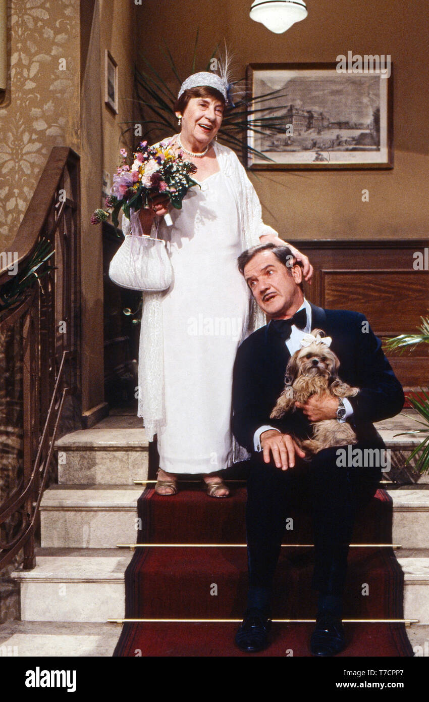 Total bedient, Comedyserie, Deutschland 1991, Darsteller: Christel ...