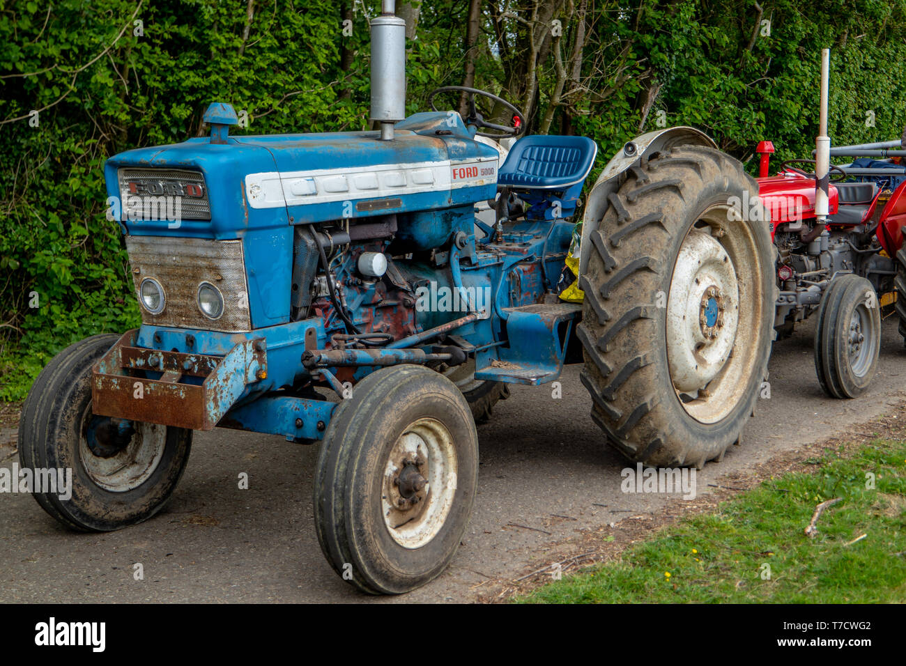 Ford 5000 tractor hi-res stock photography and images - Alamy