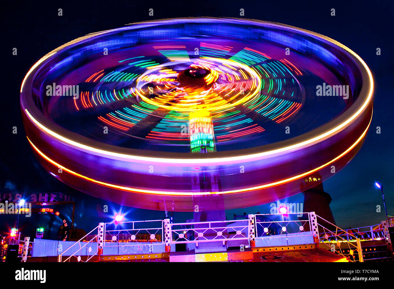 Night fairground rides at the Great Dorset Steam Fair Stock Photo - Alamy