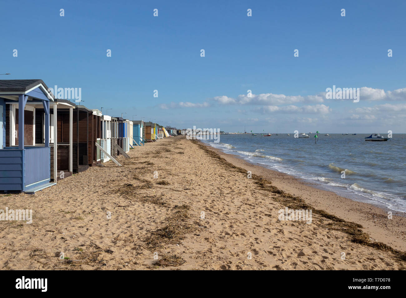 Southend beach huts hi-res stock photography and images - Alamy