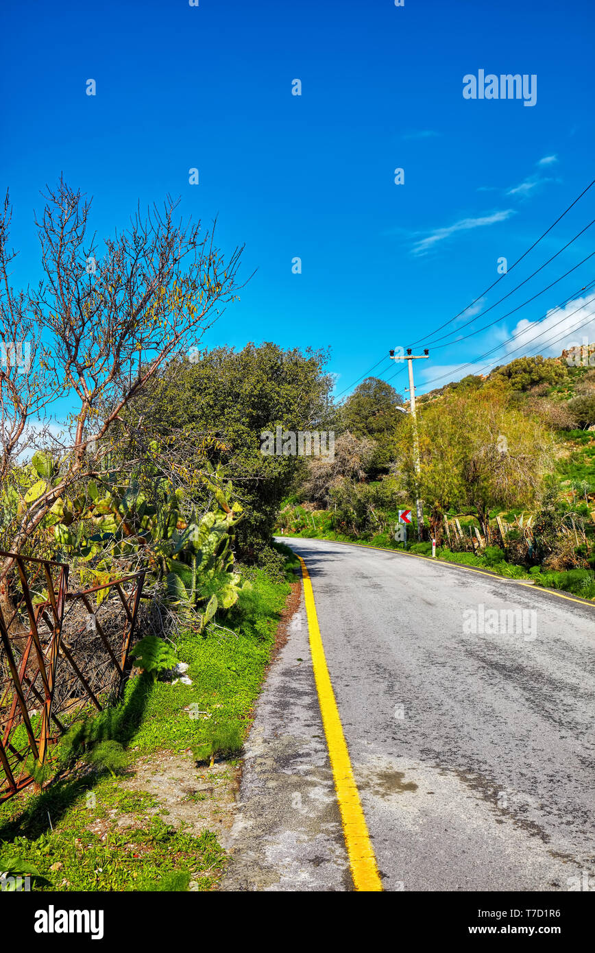 Narrow land strip hi-res stock photography and images - Alamy