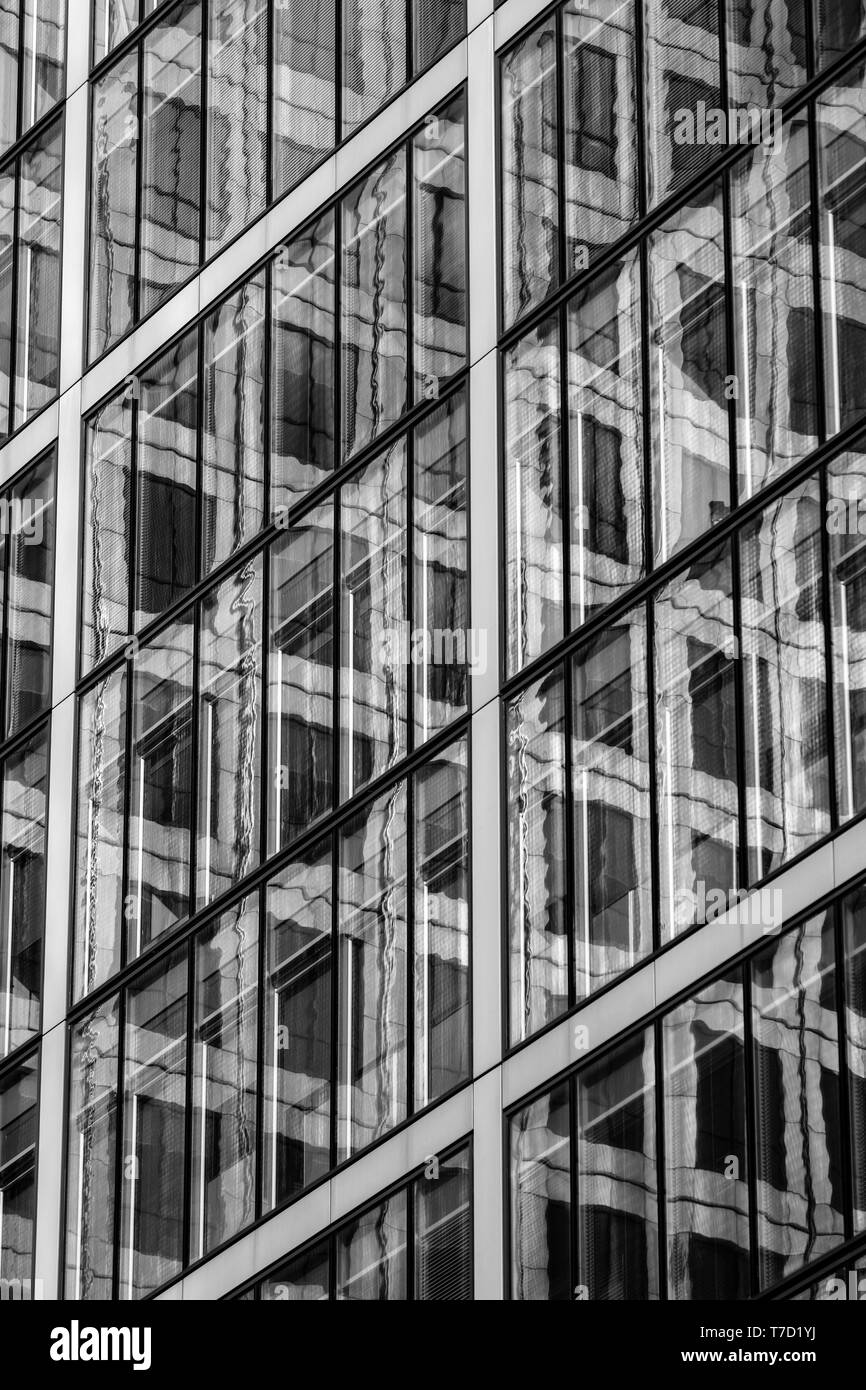 Canary Wharf Reflection Stock Photo - Alamy