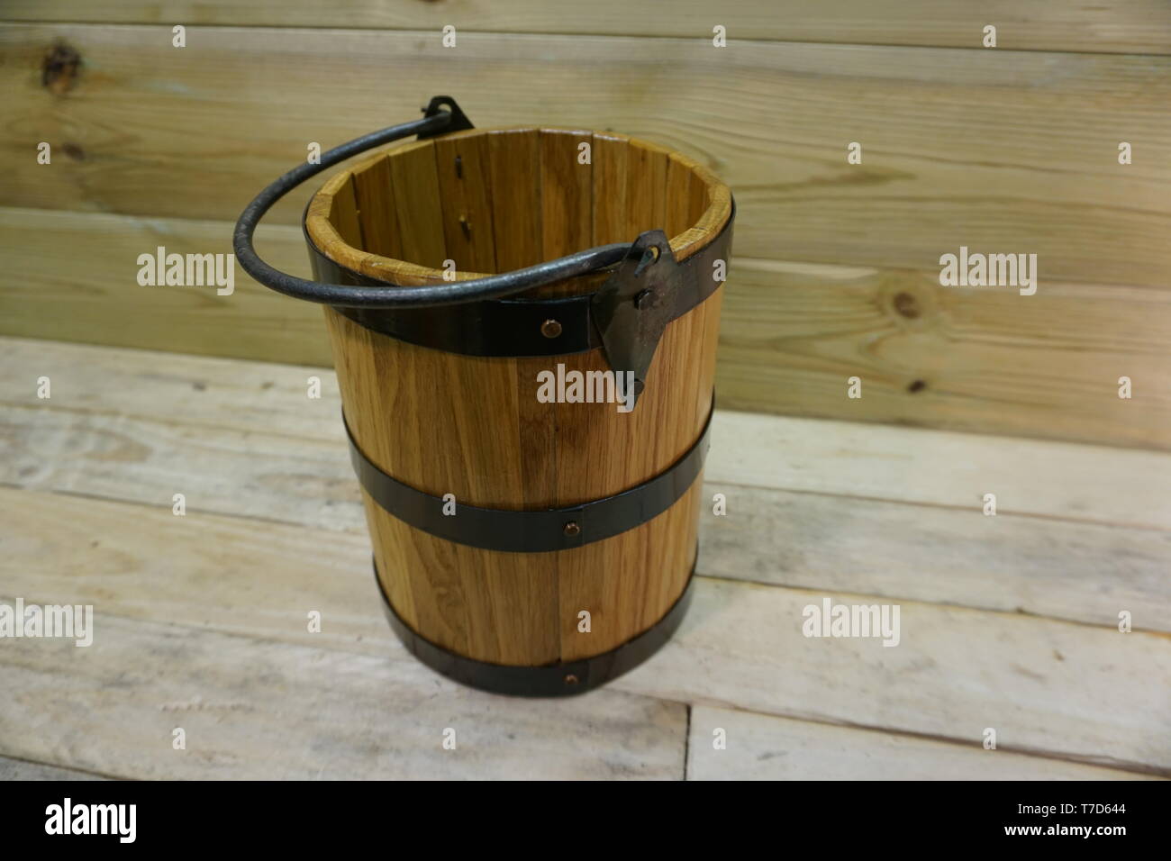 Mead hall anglo saxon hi-res stock photography and images - Alamy