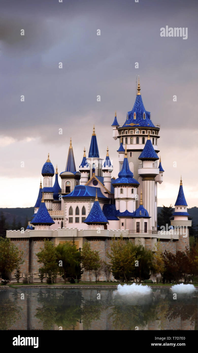 Sazova hi-res stock photography and images - Alamy