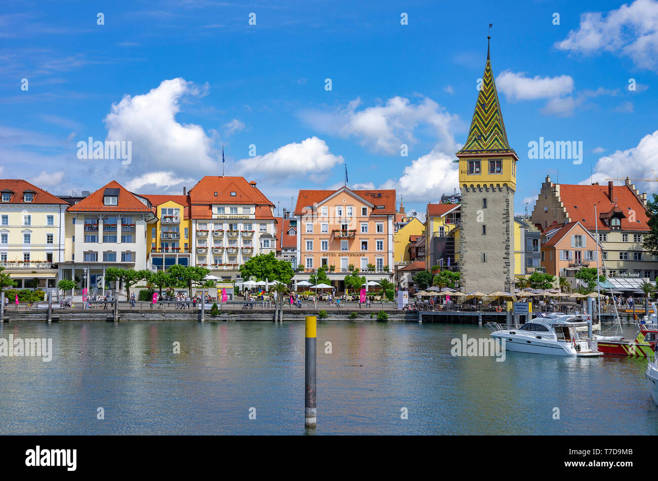Waterfront with Mangturm tower in the historic Old Town of Lindau in ...