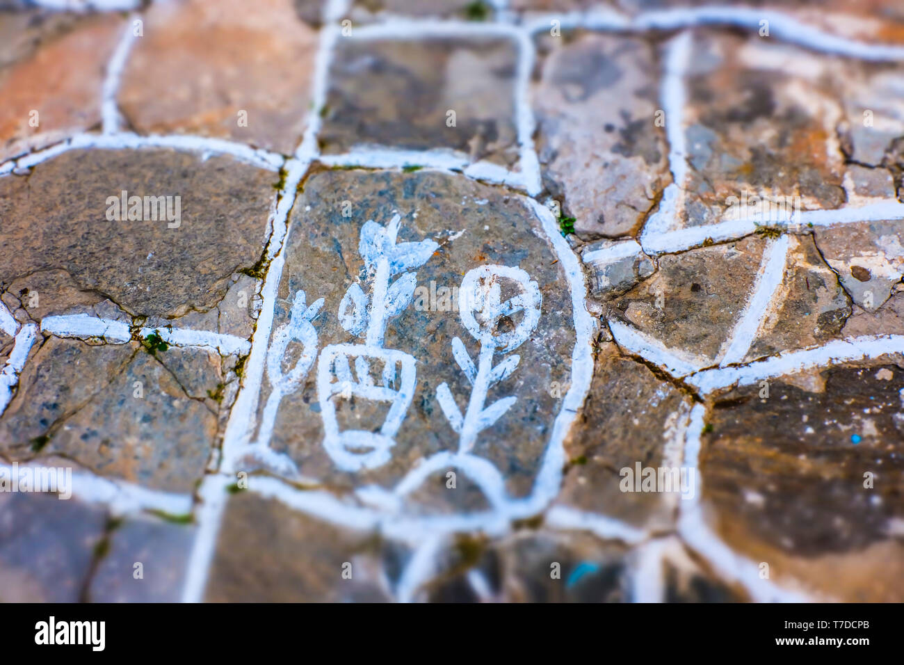 Simple drawing on the pavement Stock Photo - Alamy