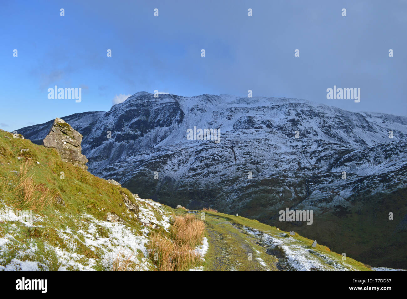 Croesor slate quarry and views of Cnicht Snowdonia Stock Photo - Alamy