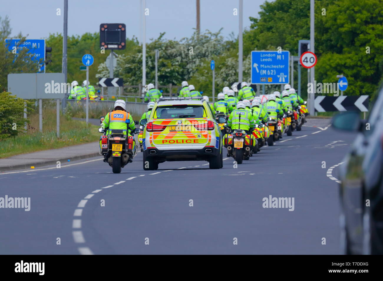Convoy escort vehicle hi-res stock photography and images - Alamy