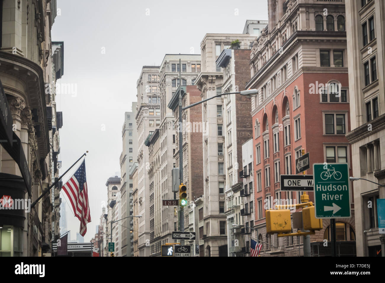 The corner, 23 wall street, new york hi-res stock photography and ...