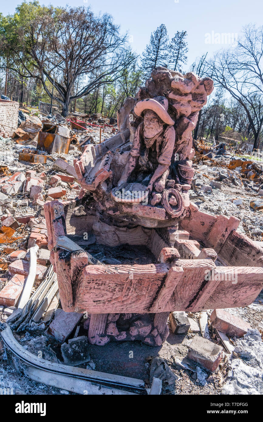 Gold Panning Sculpture High Resolution Stock Photography and Images - Alamy