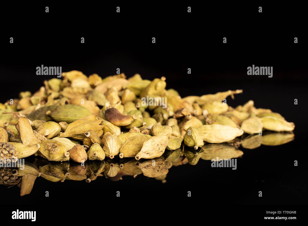 Malabar cardamom hi-res stock photography and images - Alamy