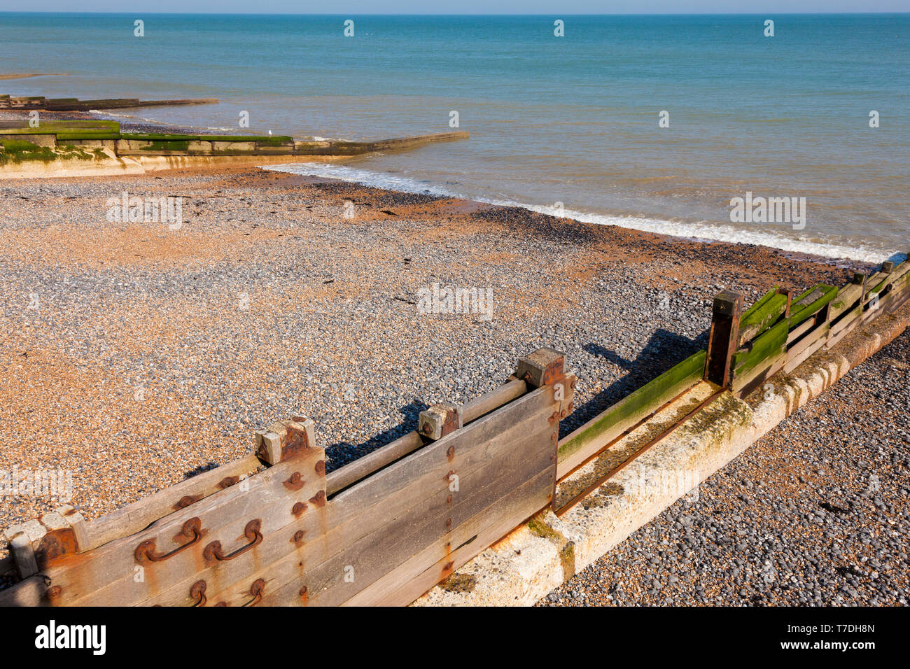Concrete groynes hi-res stock photography and images - Alamy