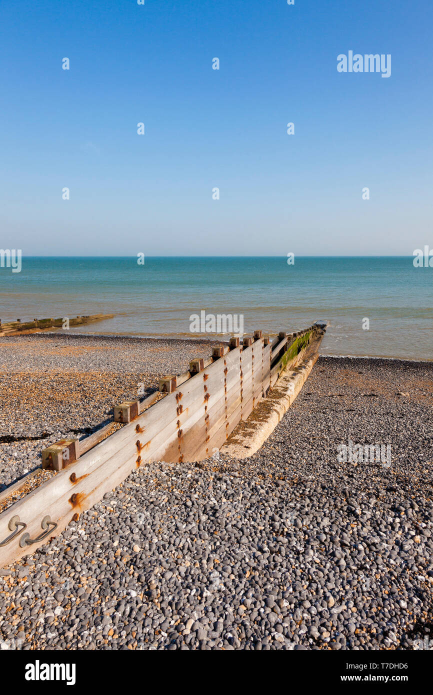 Concrete groynes hi-res stock photography and images - Alamy
