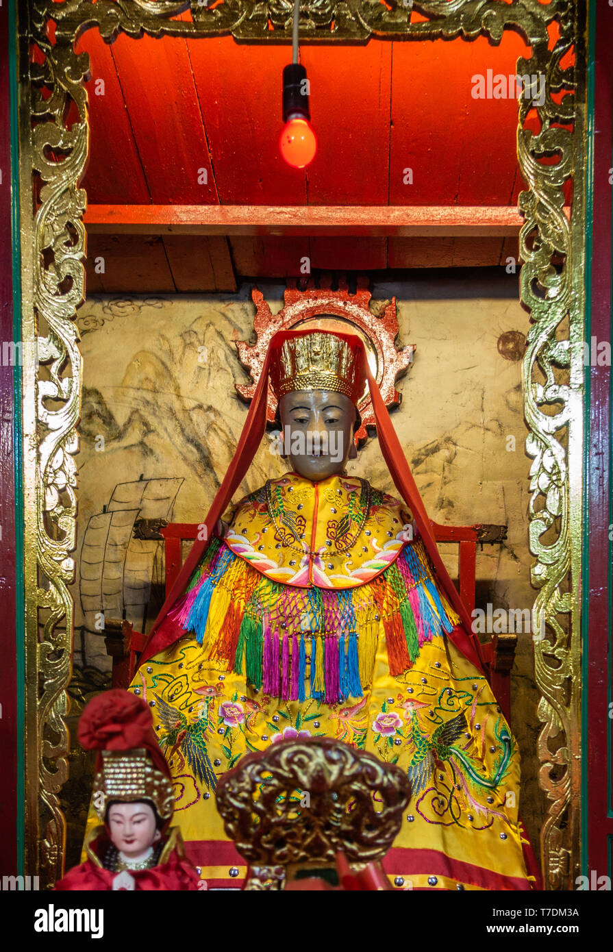 Yellow emperor china 2019 hi-res stock photography and images - Alamy