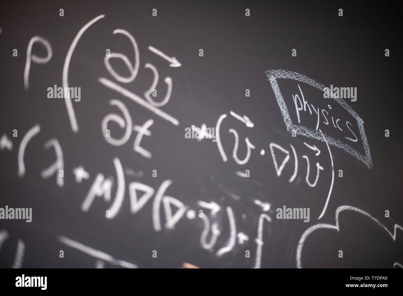 Blackboard with physical formulas hi-res stock photography and images ...