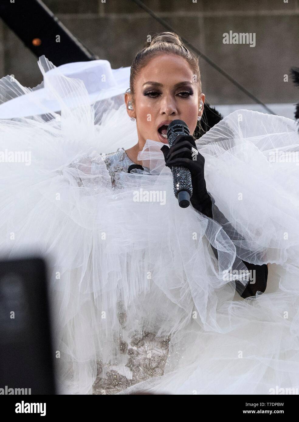 New York, NY, USA. 6th May, 2019. Jennifer Lopez on stage for Jennifer ...