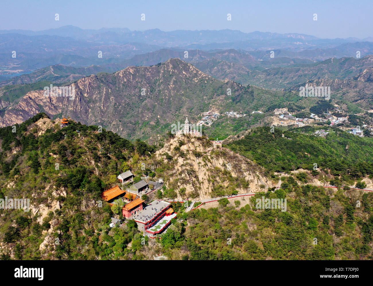 Aerial opening mountain peak hi-res stock photography and images - Alamy
