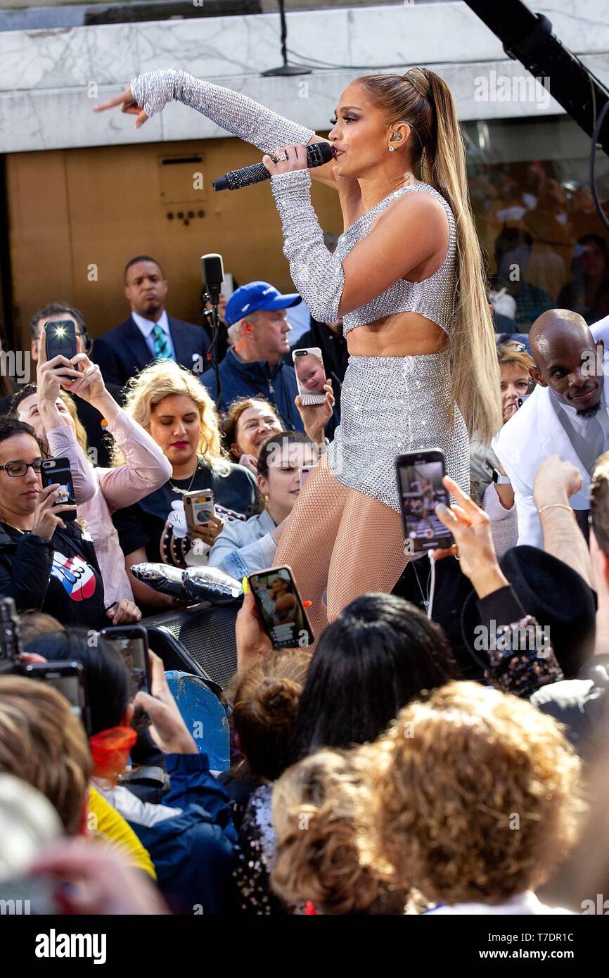 New York, NY, USA. 6th May, 2019. Jennifer Lopez on stage for Jennifer ...