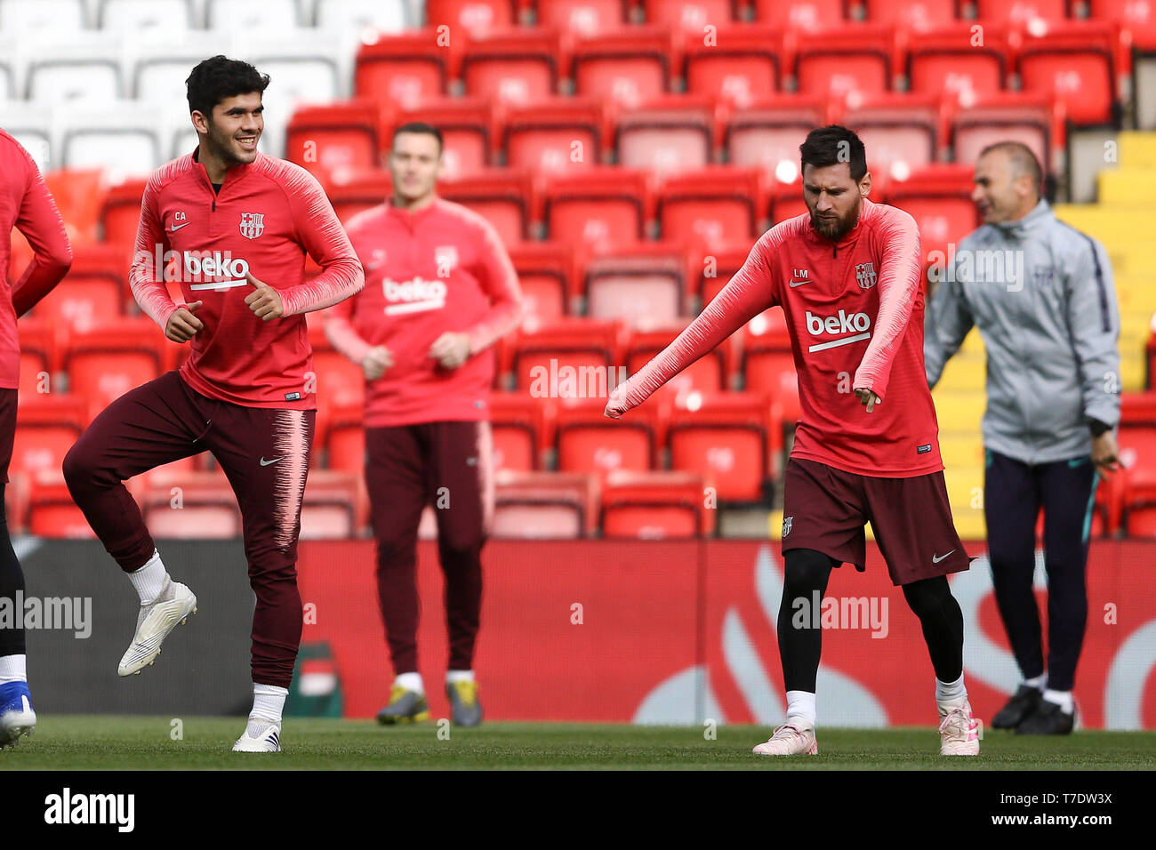 Messi anfield 2019 hi-res stock photography and images - Alamy