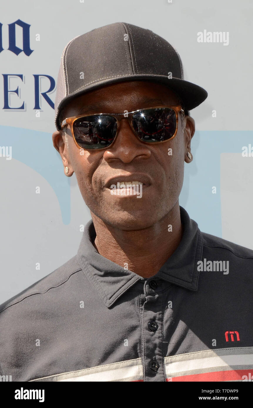 Don cheadle and george lopez hi-res stock photography and images - Alamy