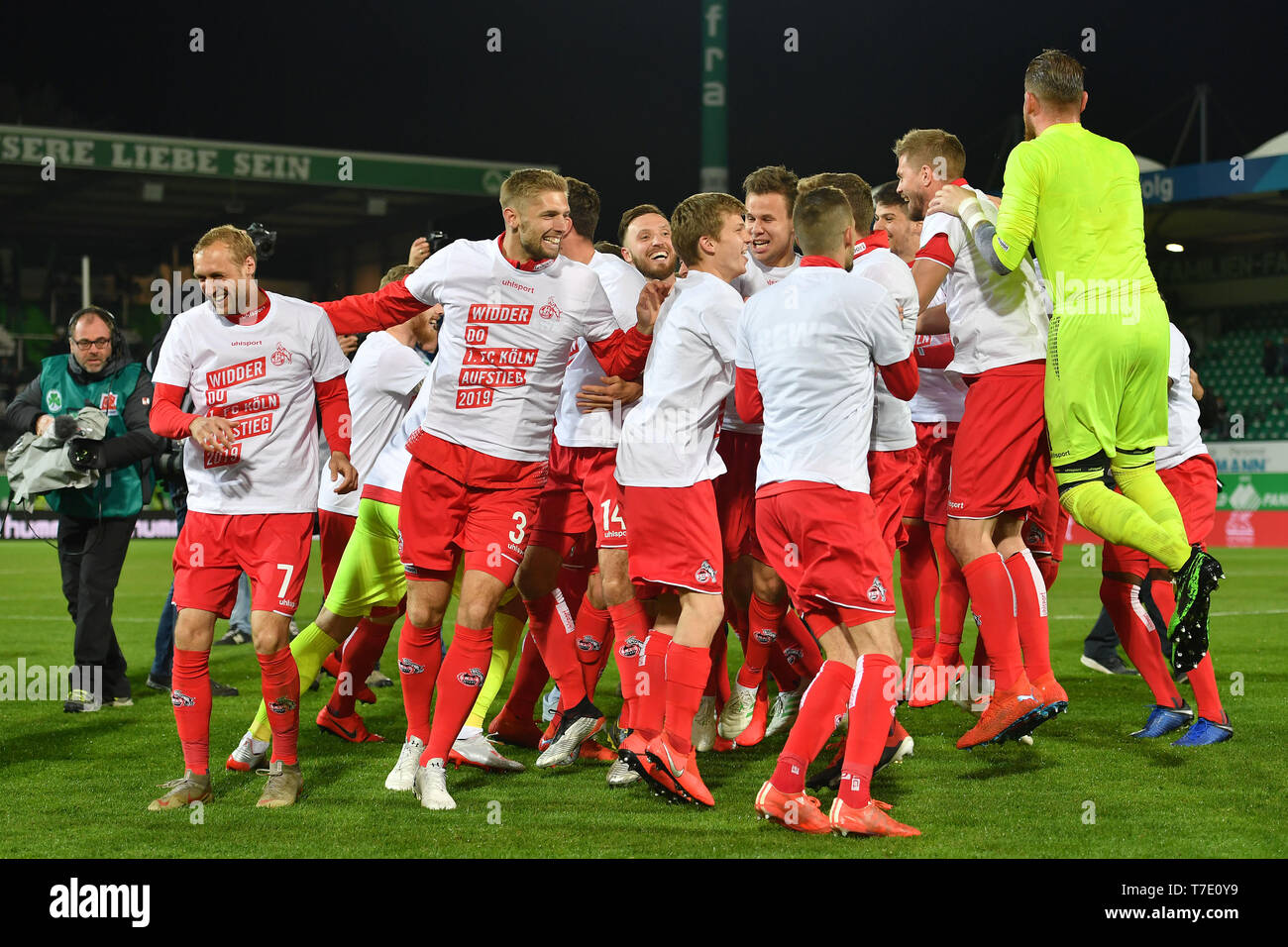 Furth, Deutschland. 06th May, 2019. Koeln rises in the 1.Bundesliga ...