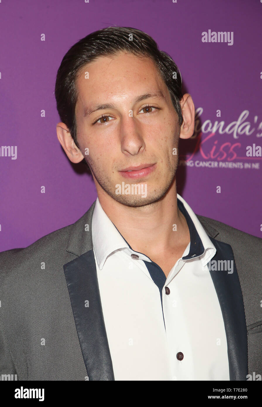 LOS ANGELES, CA - MAY 6: Darren Weiss, at Rhonda's Kiss Hosts Good ...