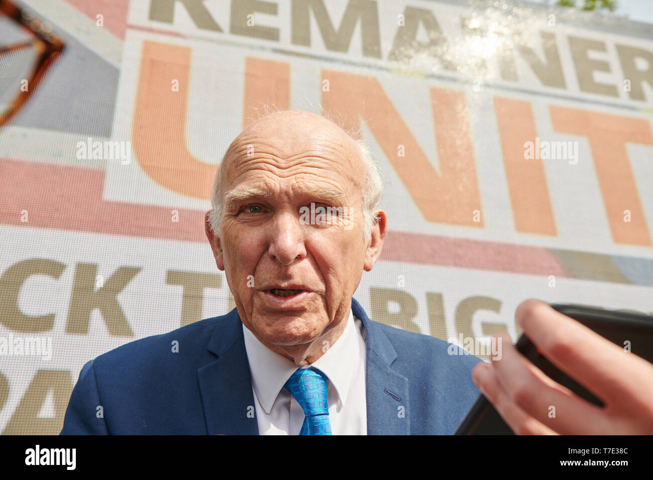Lib dems poster hi-res stock photography and images - Alamy