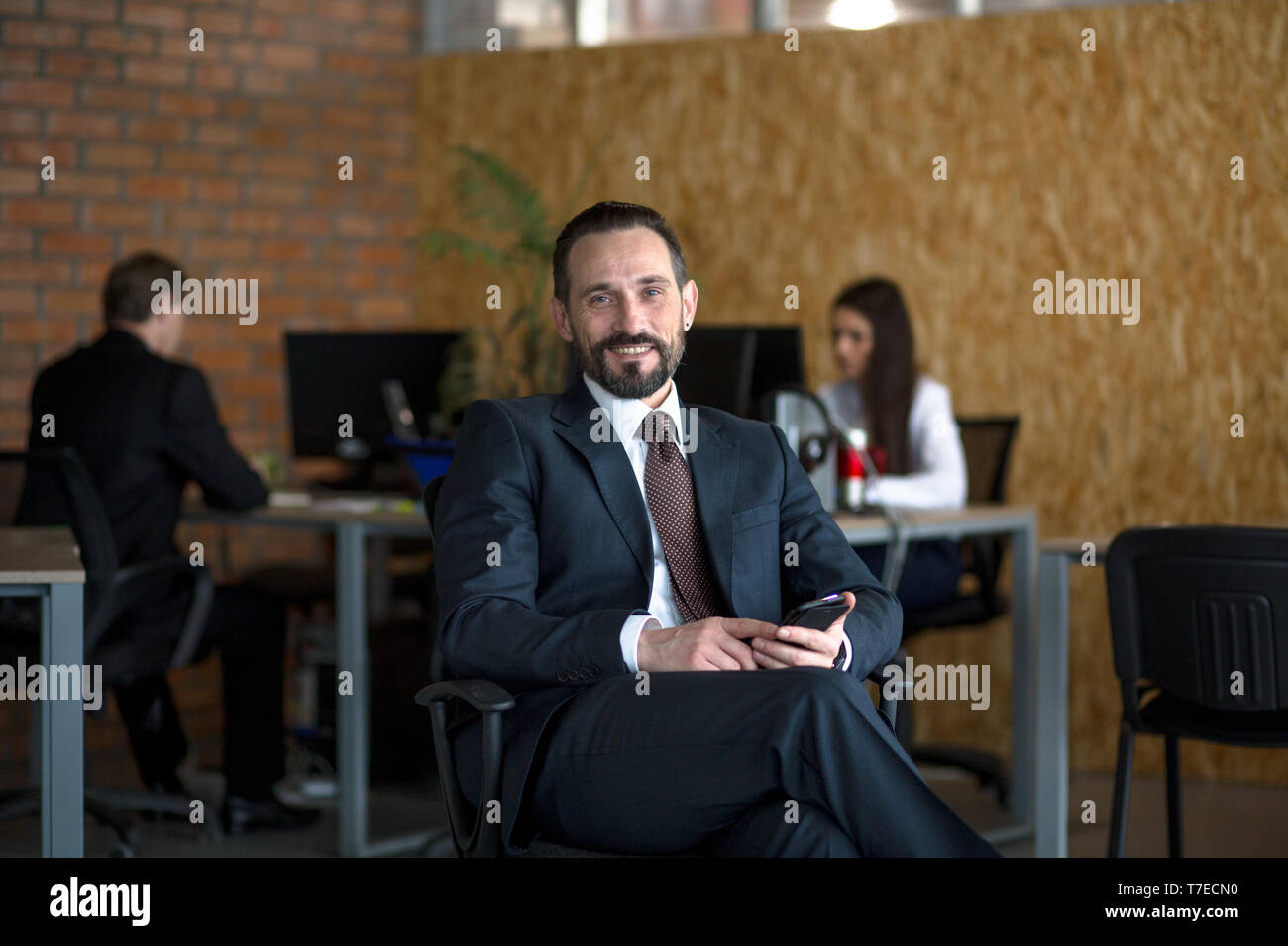 Portrait smiling colleagues office hi-res stock photography and images ...