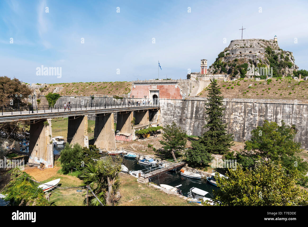 Entrance bridge hi-res stock photography and images - Alamy
