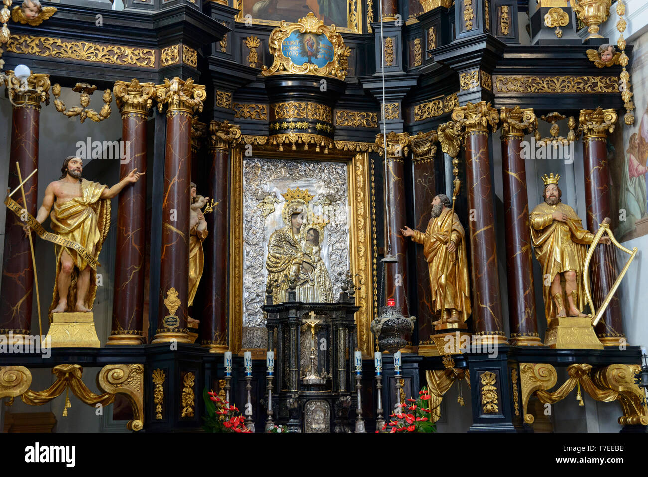 Format altar color colour colour hi-res stock photography and images ...