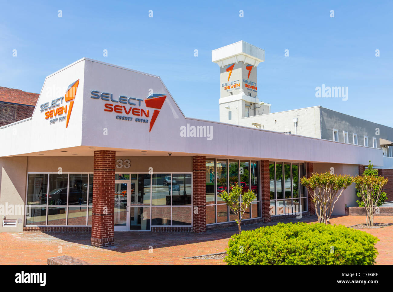 Sunny johnson hi-res stock photography and images - Alamy