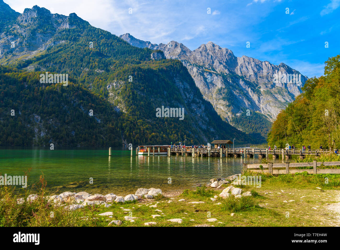 Pier with boats near lake Koenigssee, Konigsee, Berchtesgaden National ...