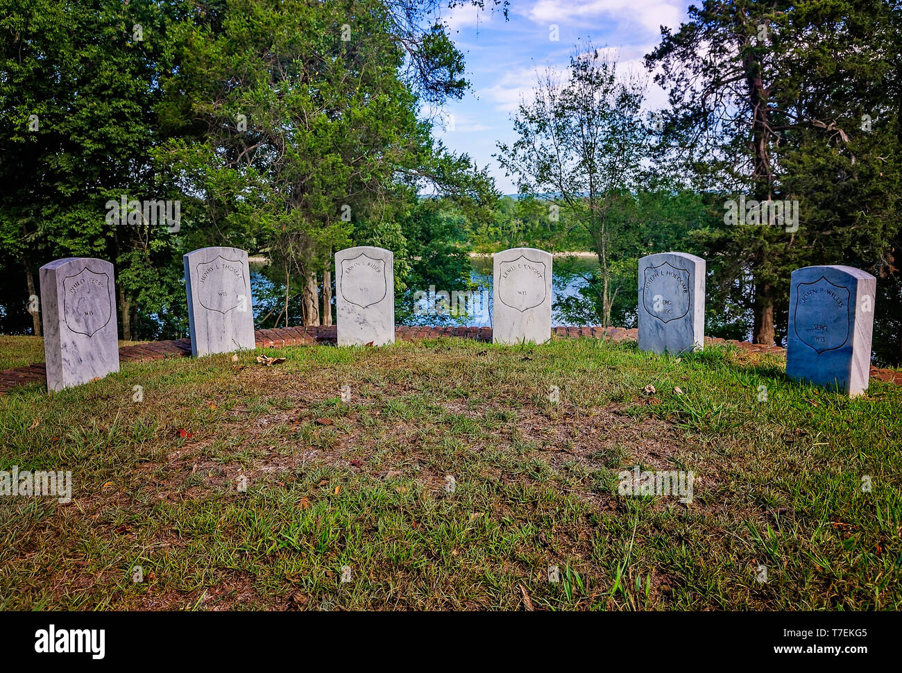 Headstones mark the Wisconsin Color Guards’ graves at Shiloh National ...