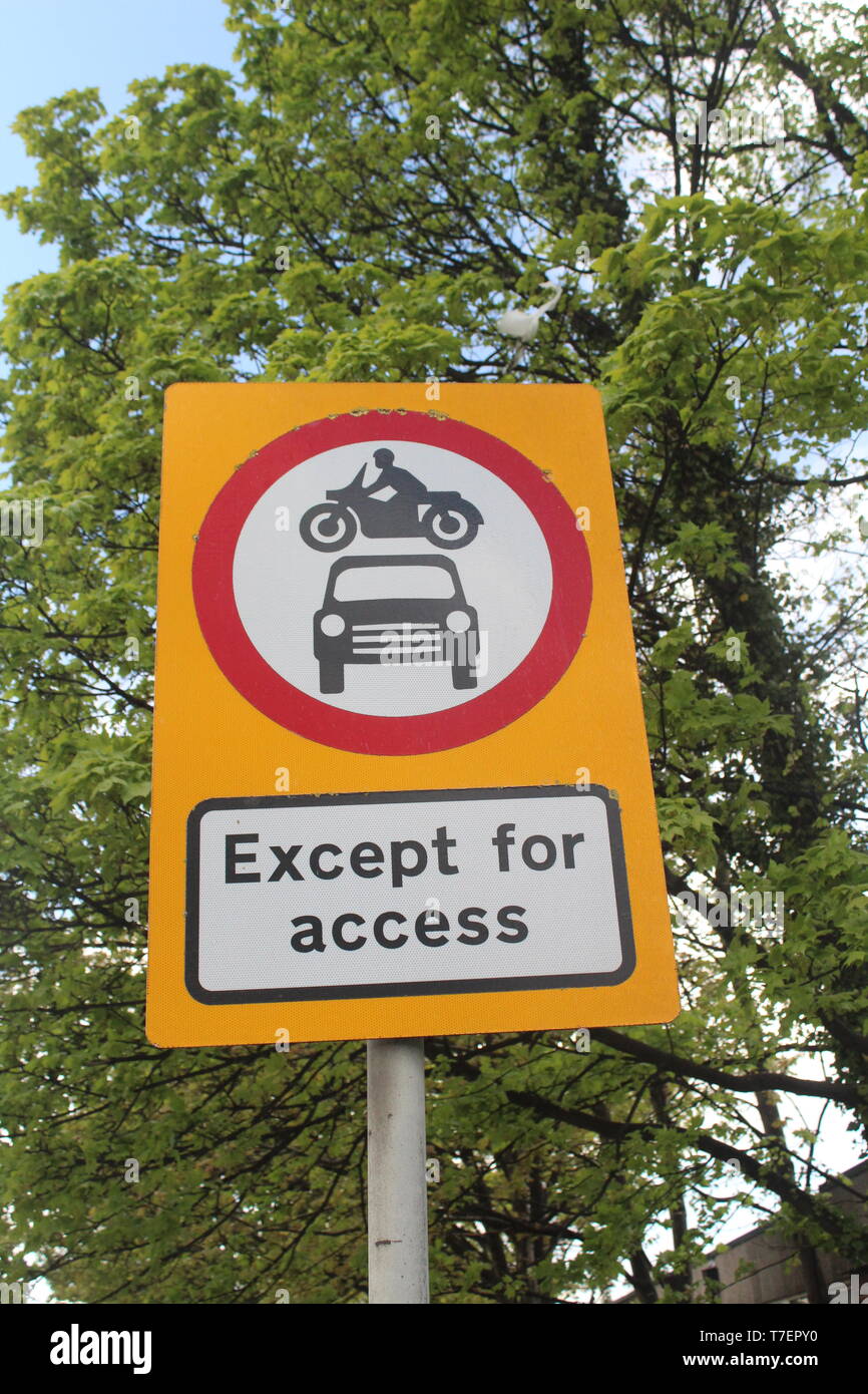 Weight restriction sign except for access, British road sign Stock ...