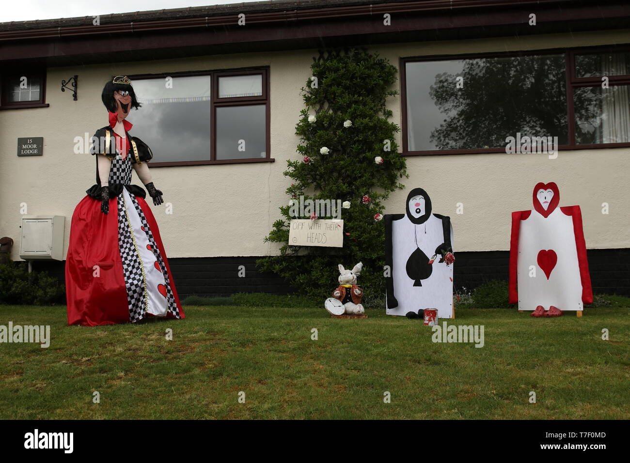 3rd Scarecrow Festival Worsthorne & Hurstwood Burnley Lancashire 6th ...
