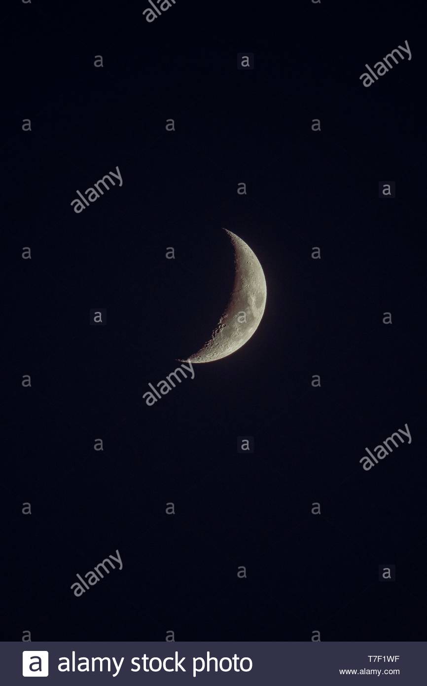 Half Moon Symbol Stock Photos & Half Moon Symbol Stock Images - Alamy