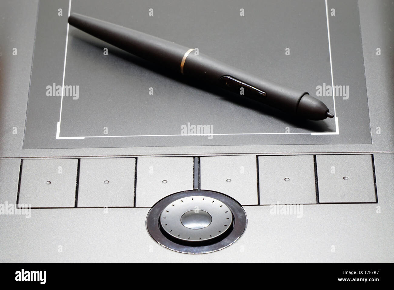 Man drawing pad hi-res stock photography and images - Alamy