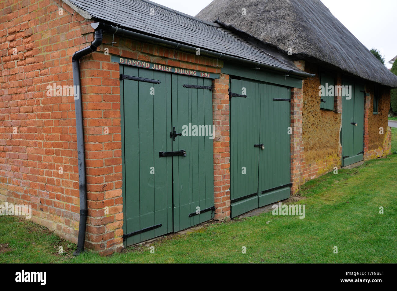 Old fire engine house hi-res stock photography and images - Alamy
