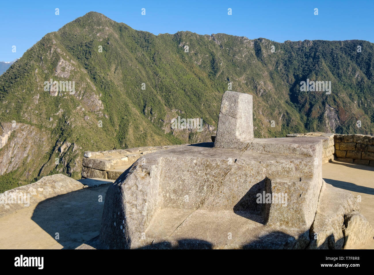 Machu picchu intihuatana stone hi-res stock photography and images - Alamy