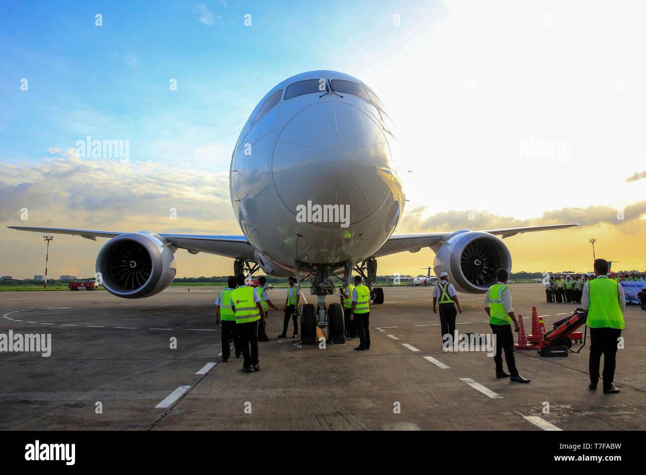 Biman Bangladesh Airlines' first Boeing 787-8 Dreamliner just after ...