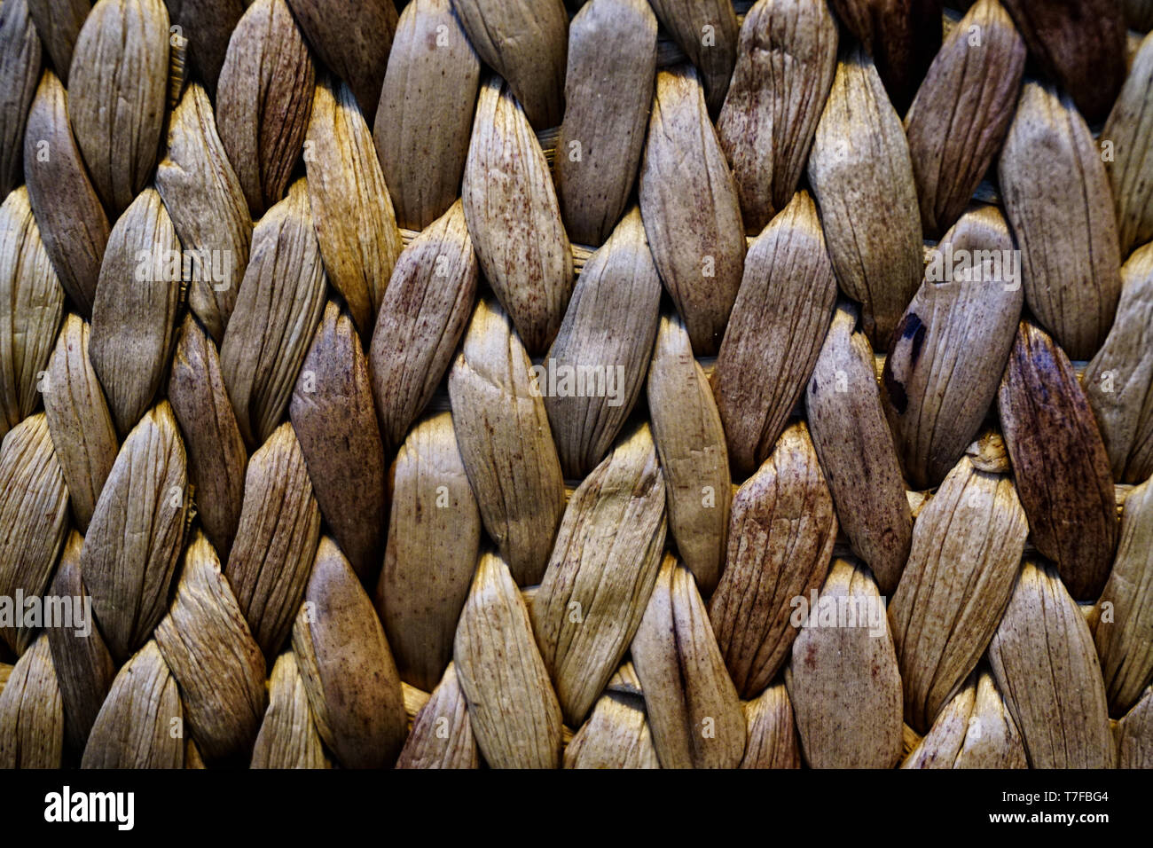 Straw mat texture template background close up Stock Photo - Alamy