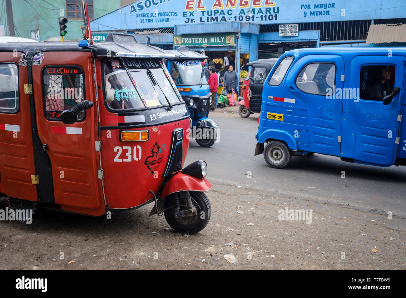 Moto taxi peru hi-res stock photography and images - Alamy