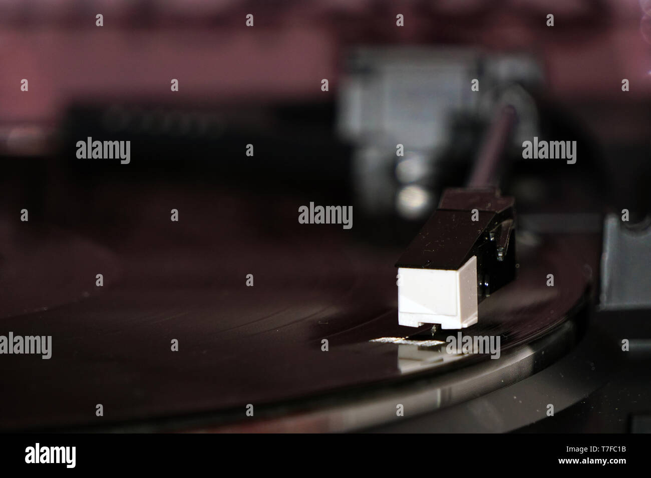 Close up needle on record hi-res stock photography and images - Alamy