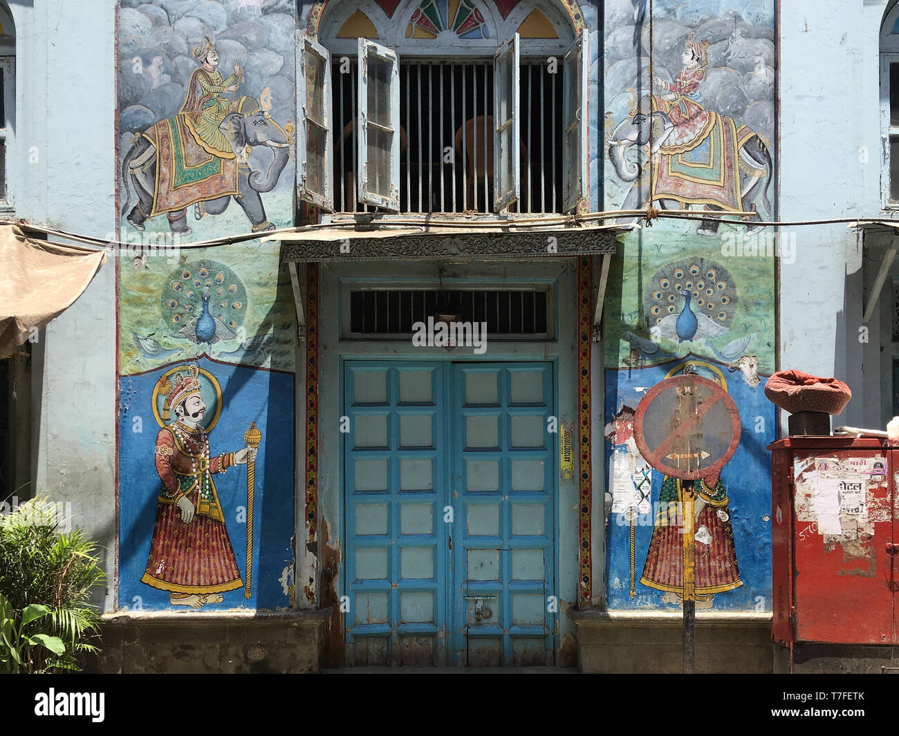 05-May-2019- Govardhannathji ( is KRISHNA)”s Haveli is a Palace ...