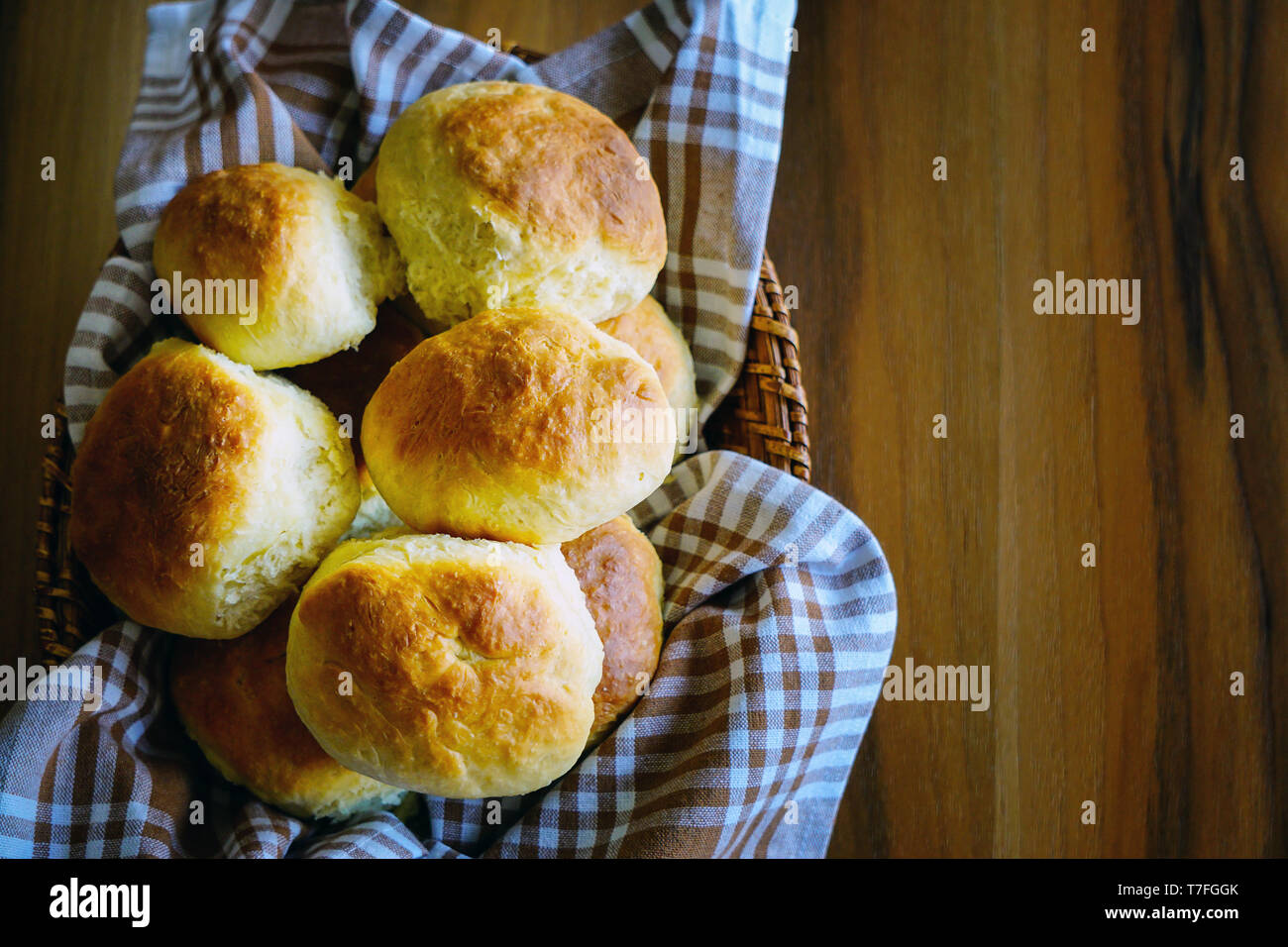 Tea and bread hi-res stock photography and images - Alamy